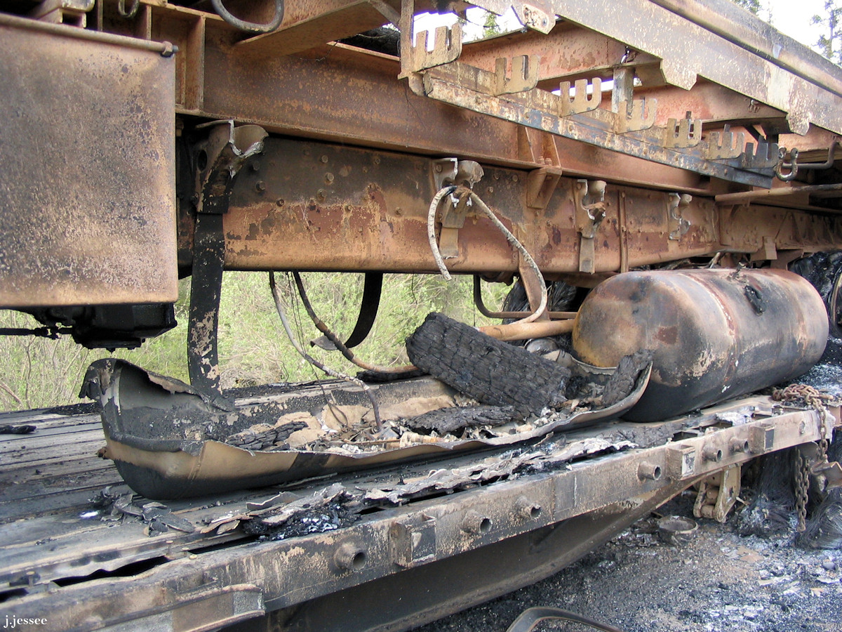 Tire fire & burned trailer « The Jack Jessee Blog
